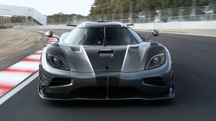 Останні моделі Koenigsegg Agera FE отримали власні імена: Тор і Вейдер