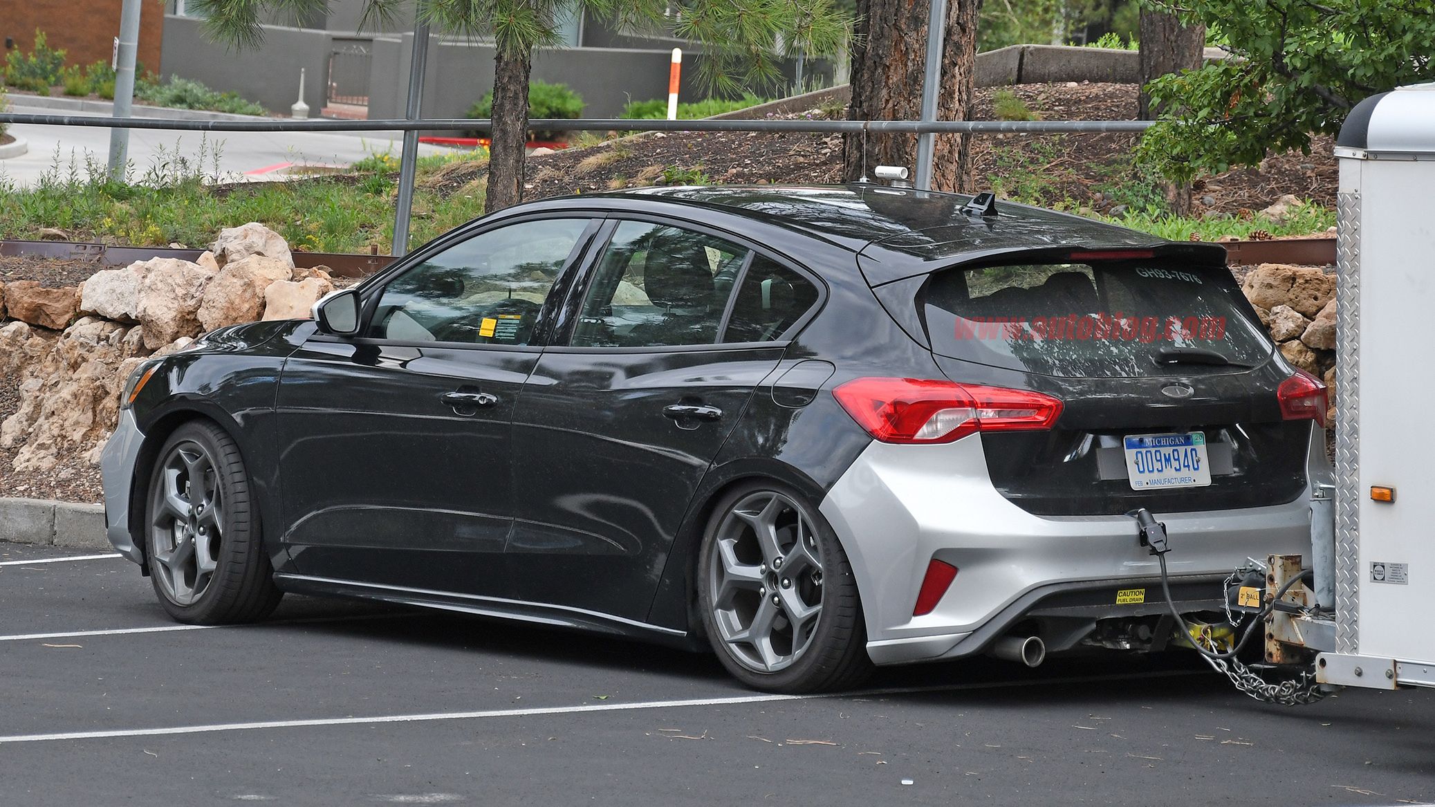 2020 Ford Focus ST показався без камуфляжу