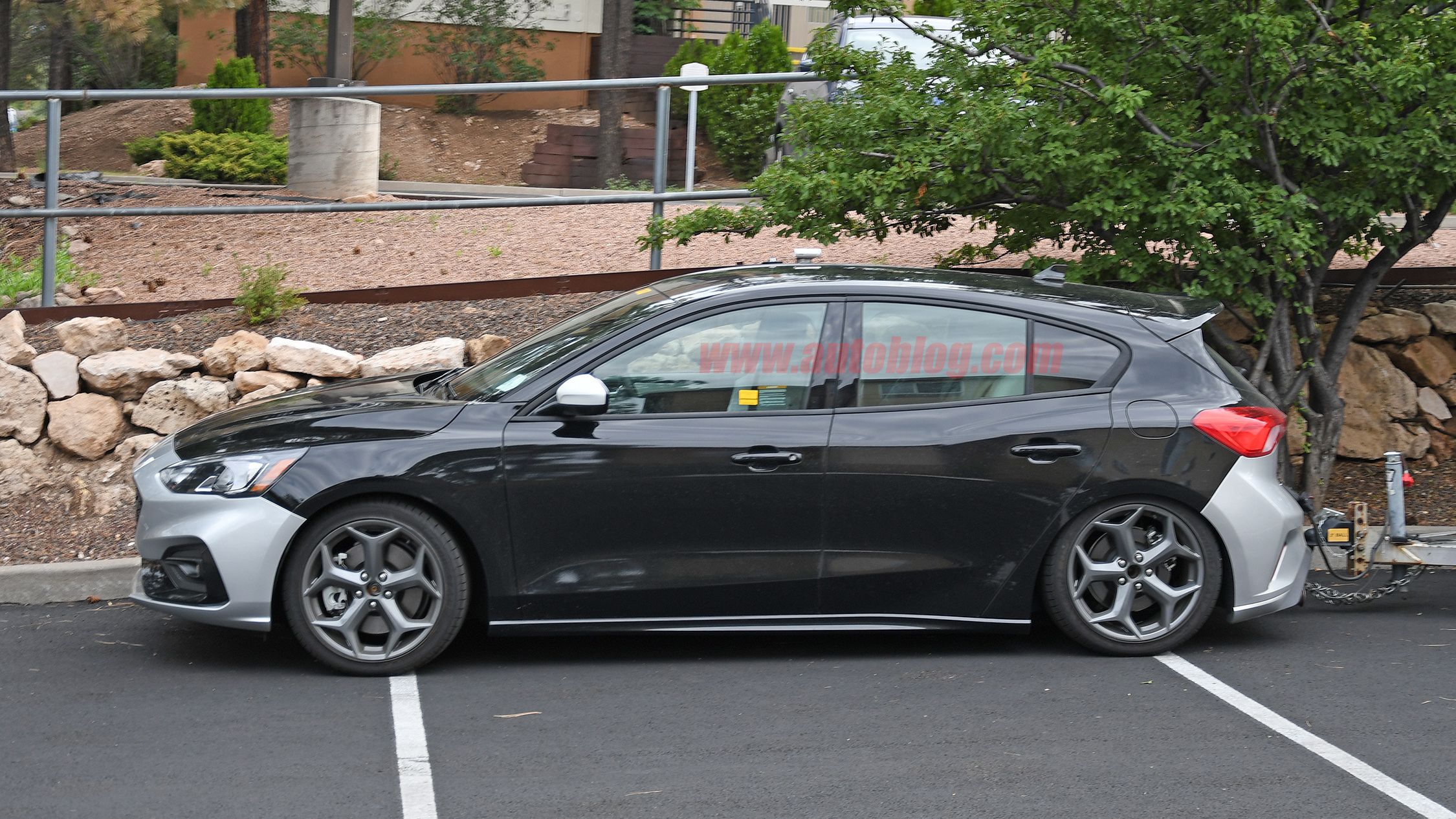 2020 Ford Focus ST показався без камуфляжу
