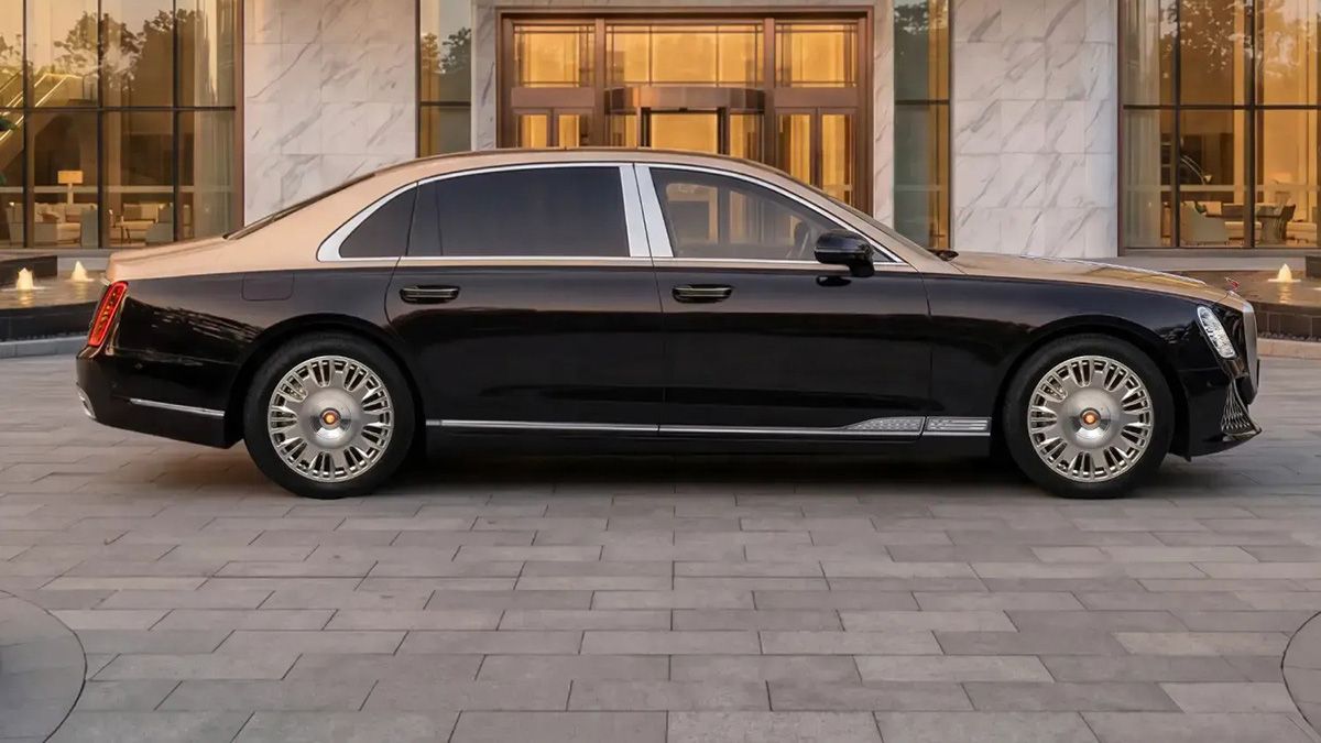 Найдорожчий китайський автомобіль Hongqi Guoya почали продавати в Росії ...