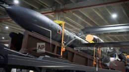 Ракети ERAM - США нададуть Україні 3 тисячі одиниці авіаційної зброї - WSJ - 24 Канал