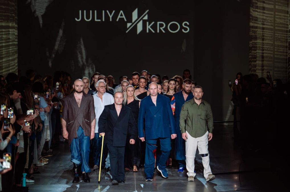 Бренд Juliya Kros за підтримки Райффайзен Банку створює адаптивний одяг для ветеранів - 24 Канал