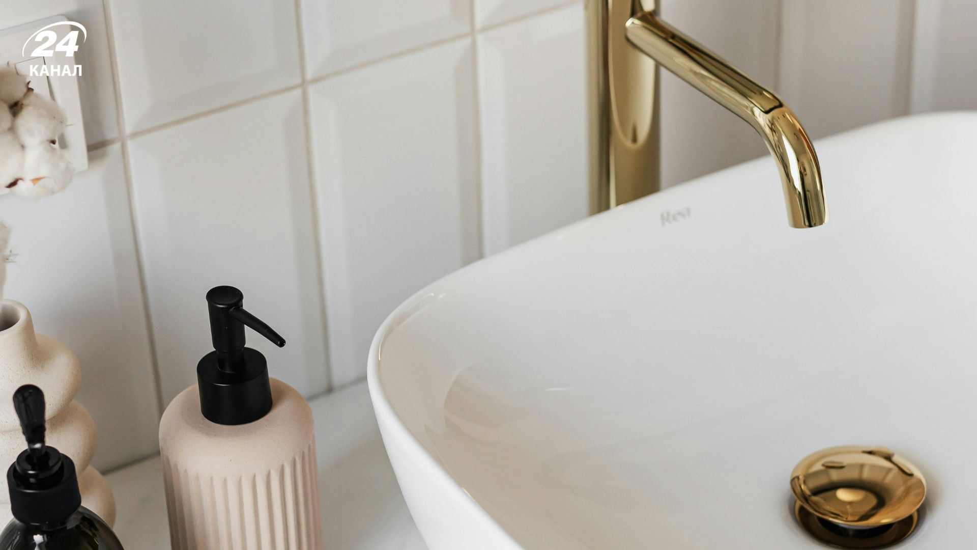 Як прочистити злив у трубі в домашніхи умовах